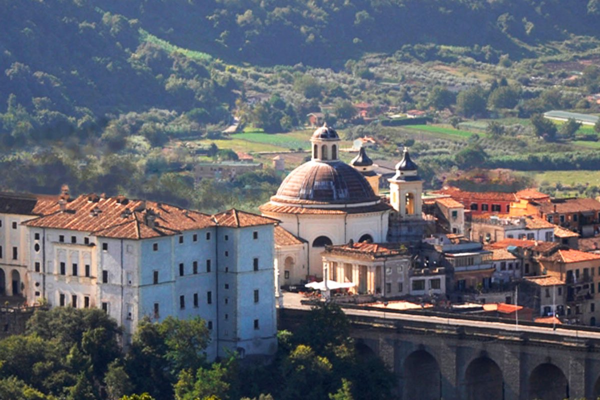 Tour Guiado a los Castillos de Roma - ITALY MUSEUM